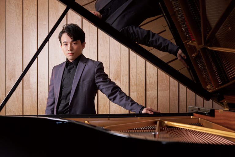 Profile | 伊藤順一 ピアニスト / Jun-ichi ITO official website